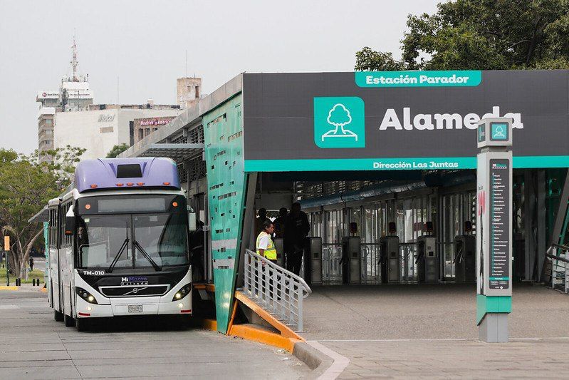 Macrobús: Inicia renovación en transporte de la Calzada; ya circulan 15 ...