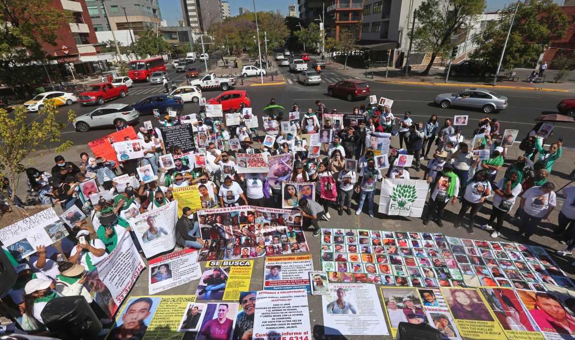 Familiares de personas desaparecidas asisten a la Glorieta de los Niños ...