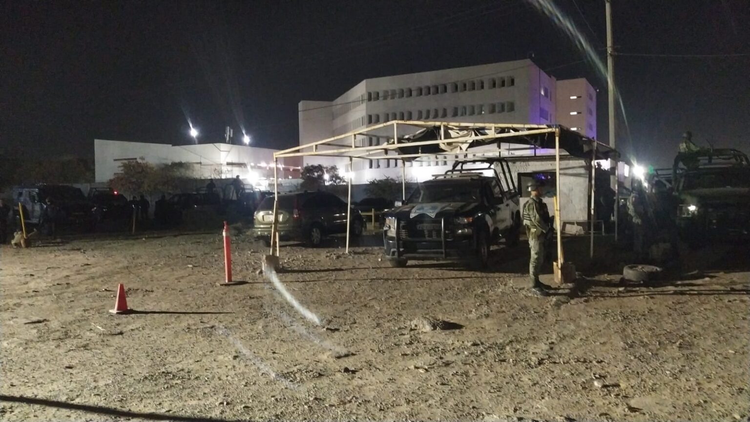 Culiacán: Enfrentamiento dentro del penal de Aguaruto; hay un muerto